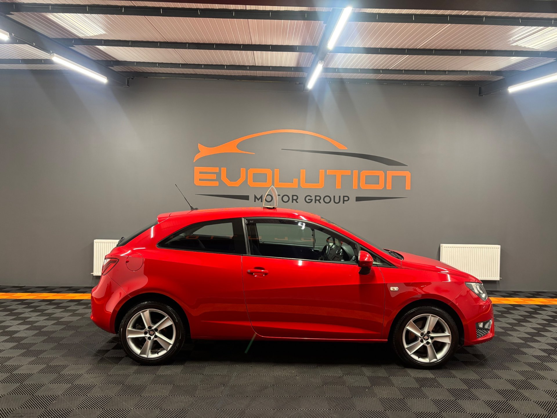 Used 2016 SEAT Ibiza TSI FR TECHNOLOGY 3-Door for sale in Lochgelly ...